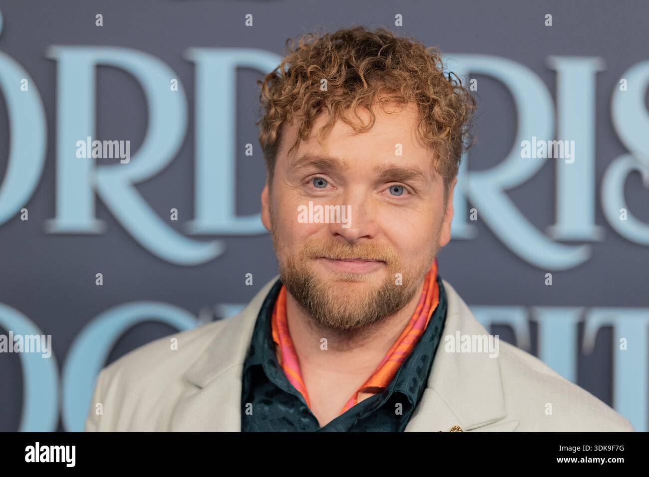 Cologne, Germany. 30th Jan, 2026. Actor Knud Riepe attends the premiere ...
