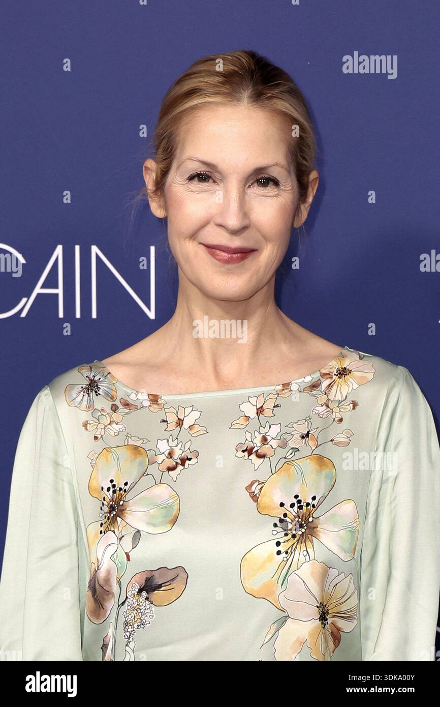 Kelly Rutherford attends the Marc Cain fashion show during Berlin ...