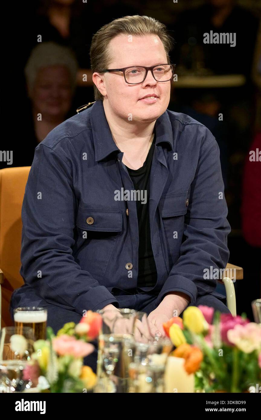 Angelo Kelly bei der Aufzeichnung der RB Talkshow 3nach9 im Radio ...