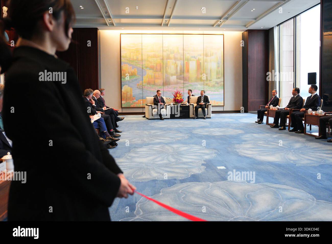 Prime Minister Sir Keir Starmer (left) talks with Shanghai Party ...