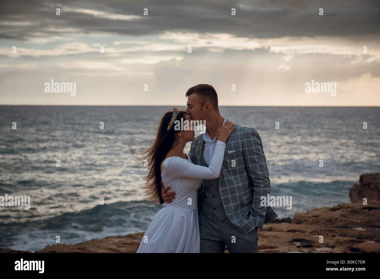 Newlywed couple shares tender hi-res stock photography and images - Alamy