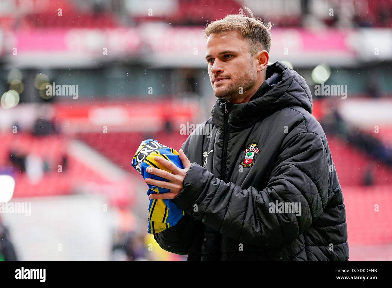 Leo Scienza of Southampton applauds the fans after the final whistle ...