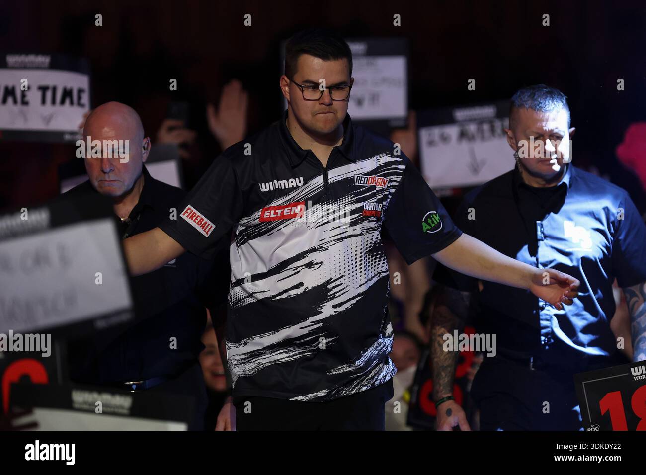 Arena MK, Milton Keynes, UK. 31st Jan, 2026. 2026 PDC Winmau World ...