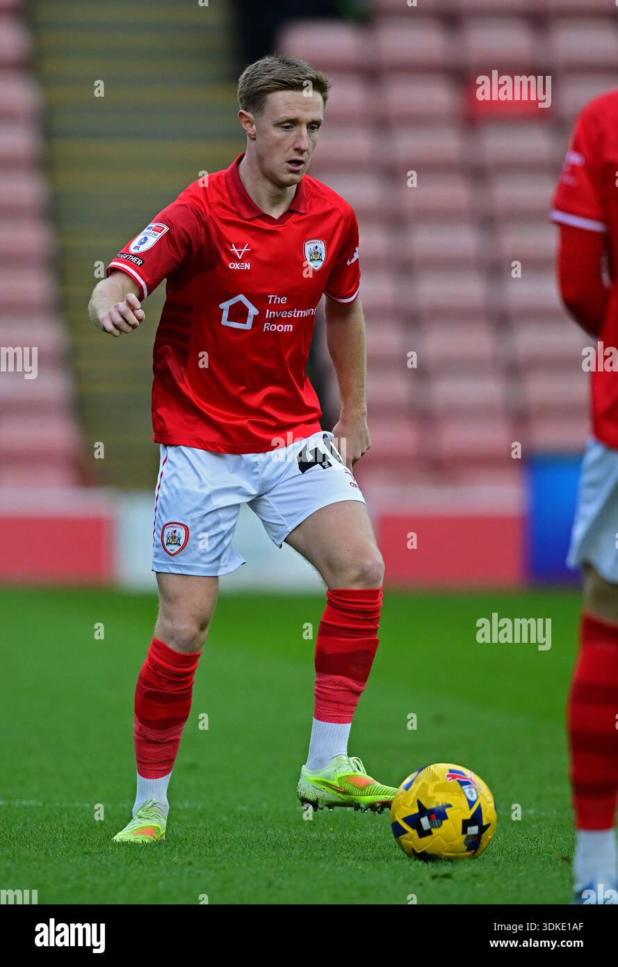 Barnsley's Davis Keillor-Dunn dribbles with the ball in the match ...
