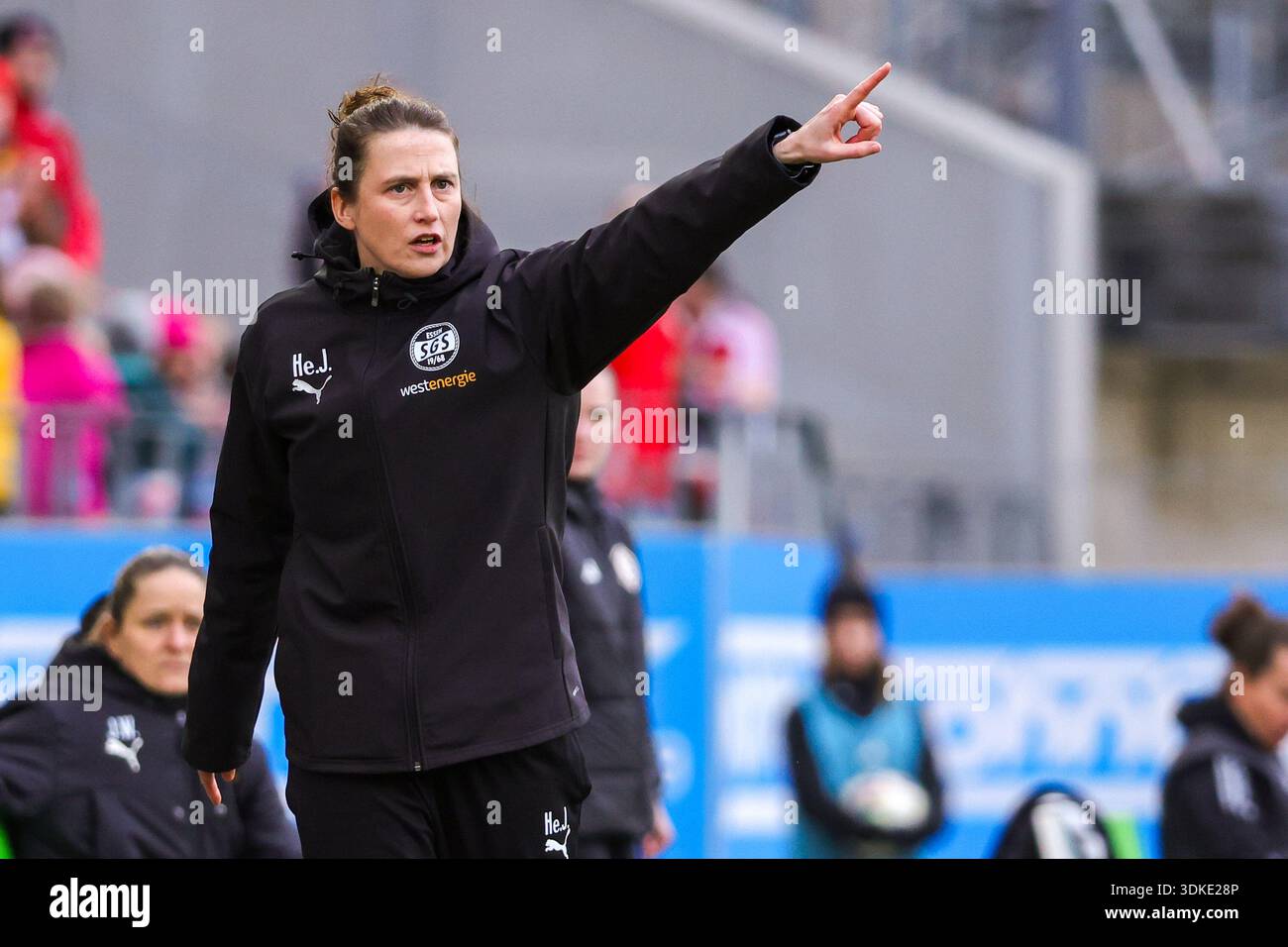 head coach Heleen Jaques of SGS Essen pictured during a female soccer ...