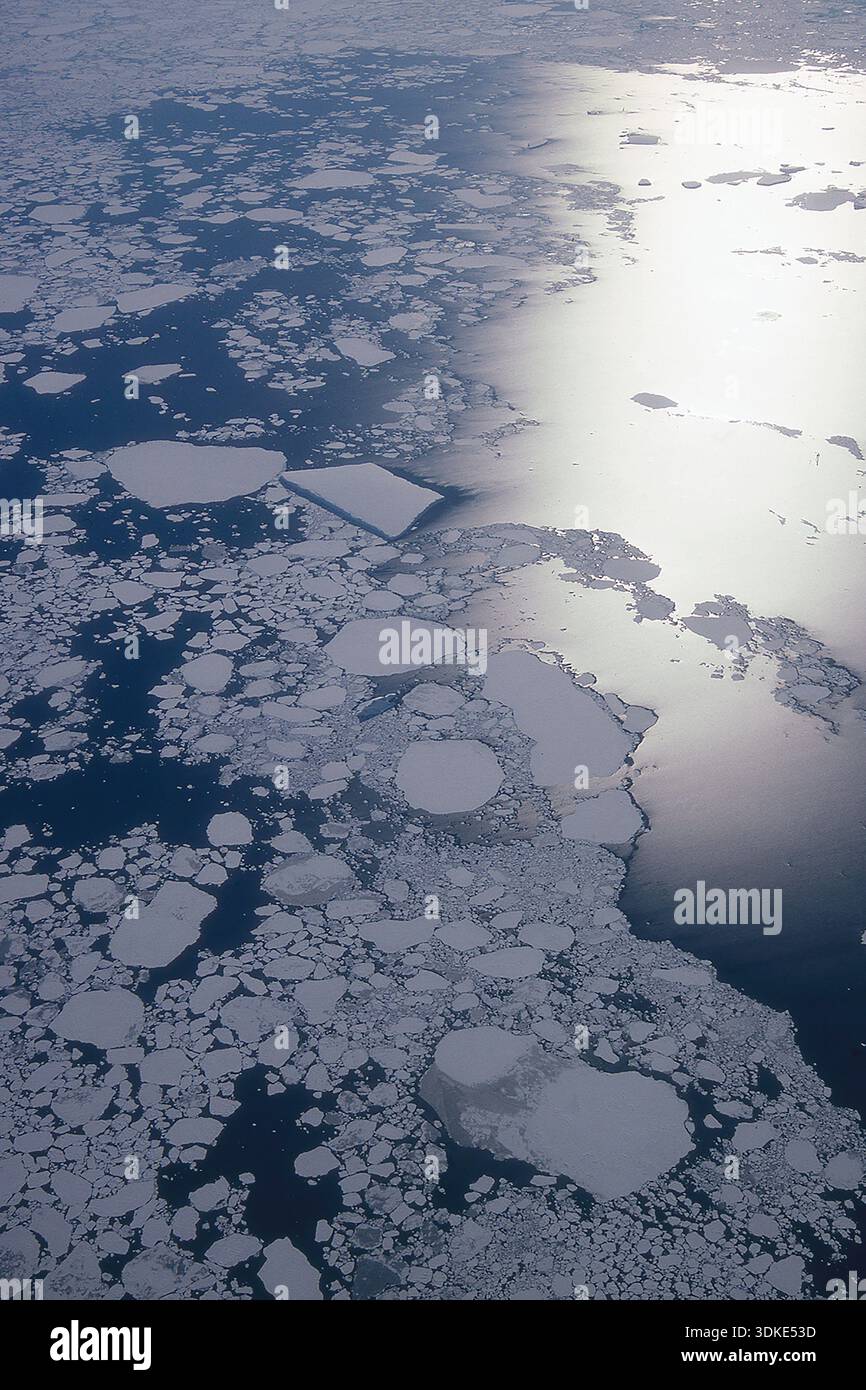 Antarctica research stations hi-res stock photography and images - Alamy