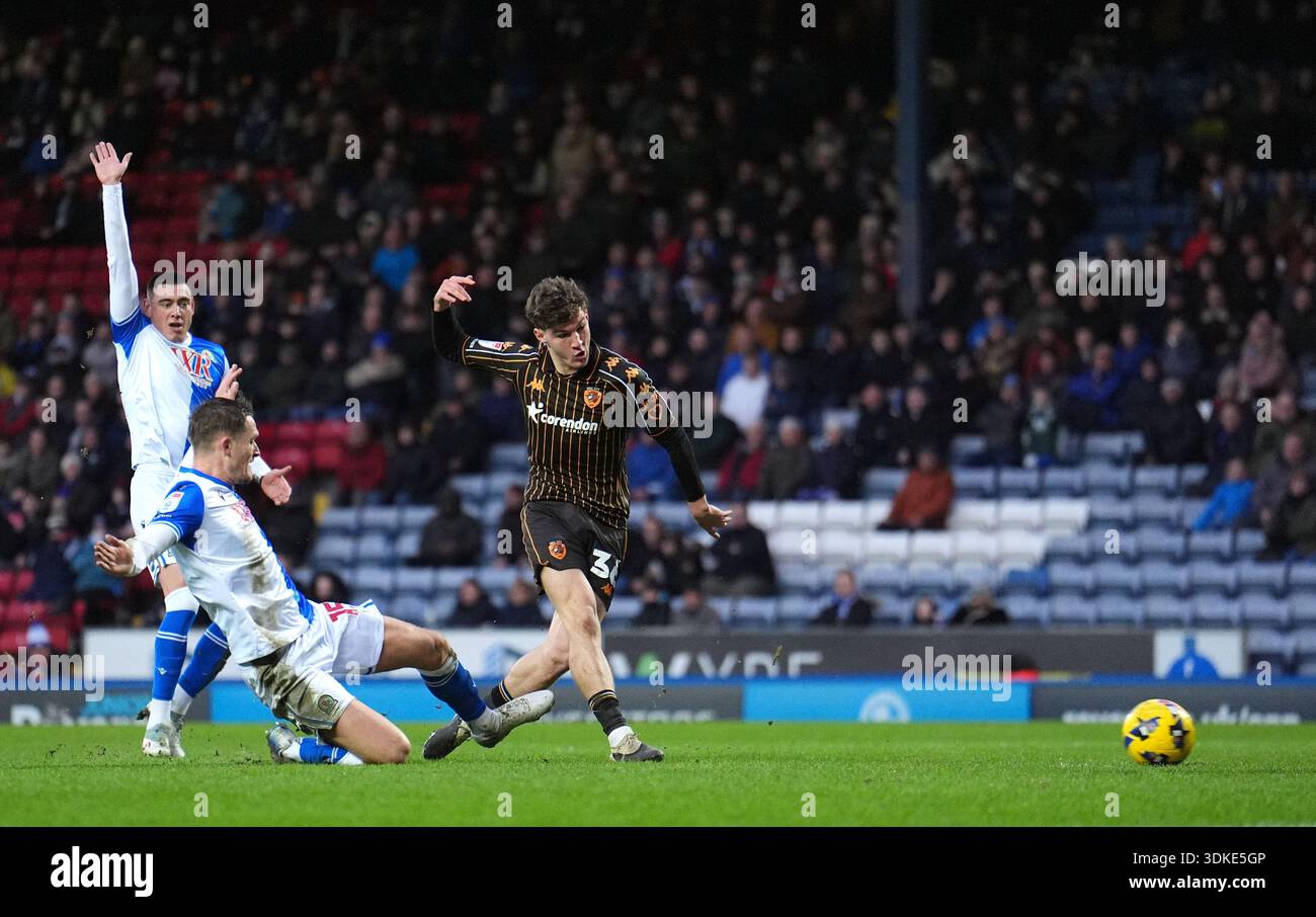 Hull City's Lewis Koumas scores their side's first goal of the game ...