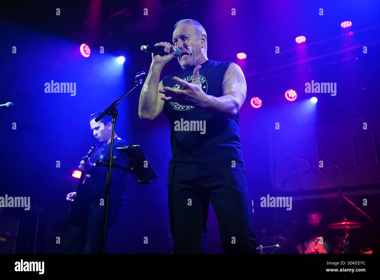 LONDON, ENGLAND - JANUARY 30: Richard Jobson of ‘Skids’ performing at ...