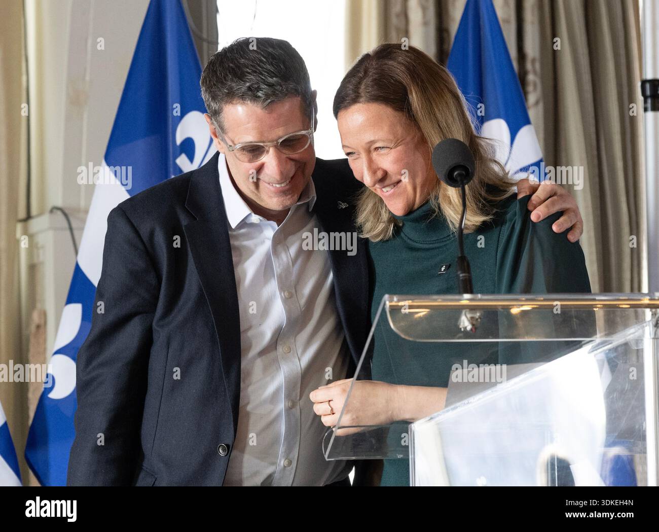 Quebec Conservative Leader Eric Duhaime hugs independent MNA Maite ...