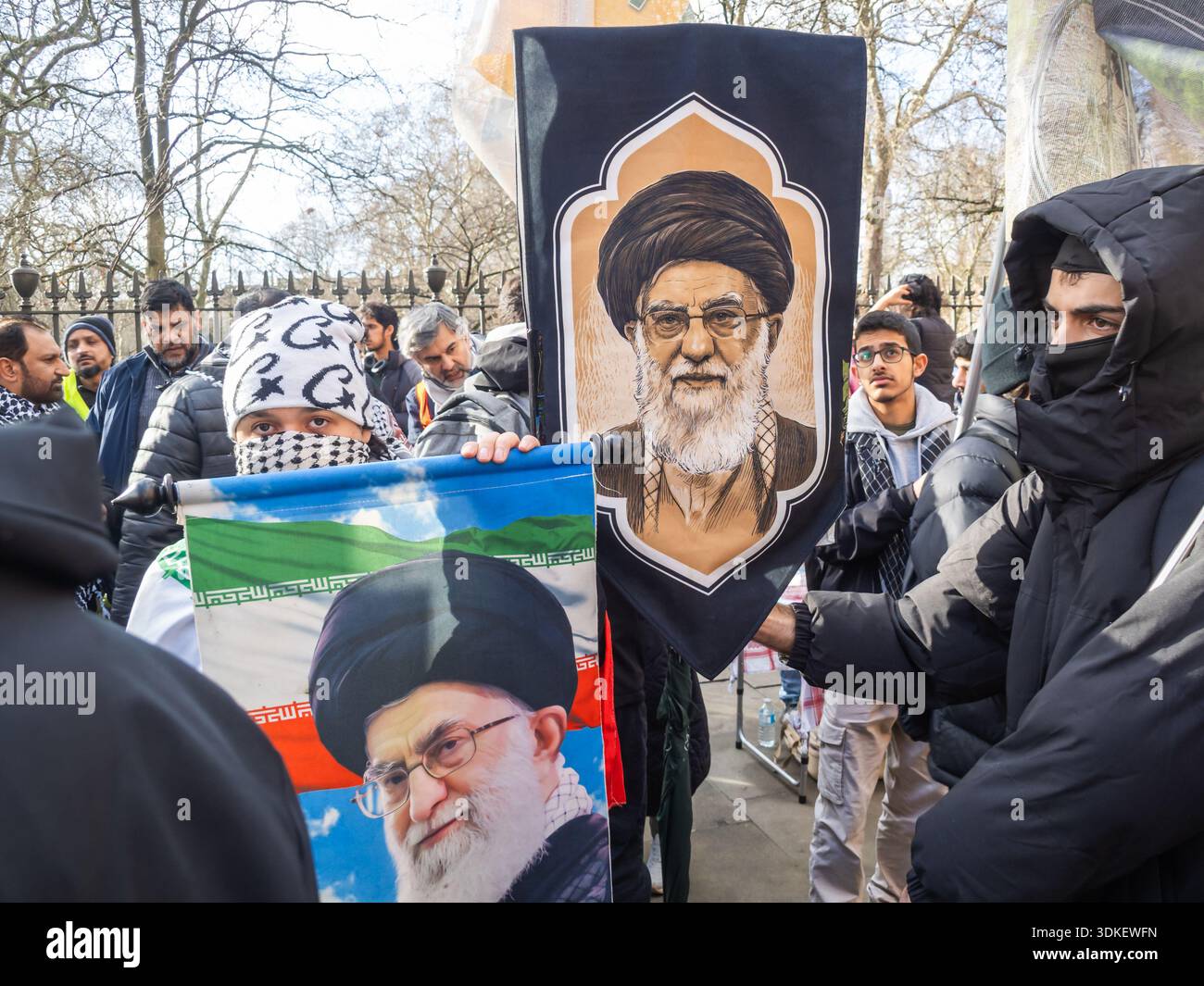 London, UK. 31 Jan 2026. Supporters of Iran. Around a hundred thousand ...