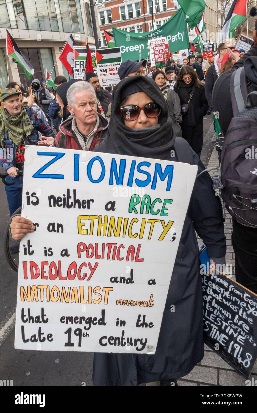 London, UK. 31 Jan 2026. Zionism. Around a hundred thousand people ...