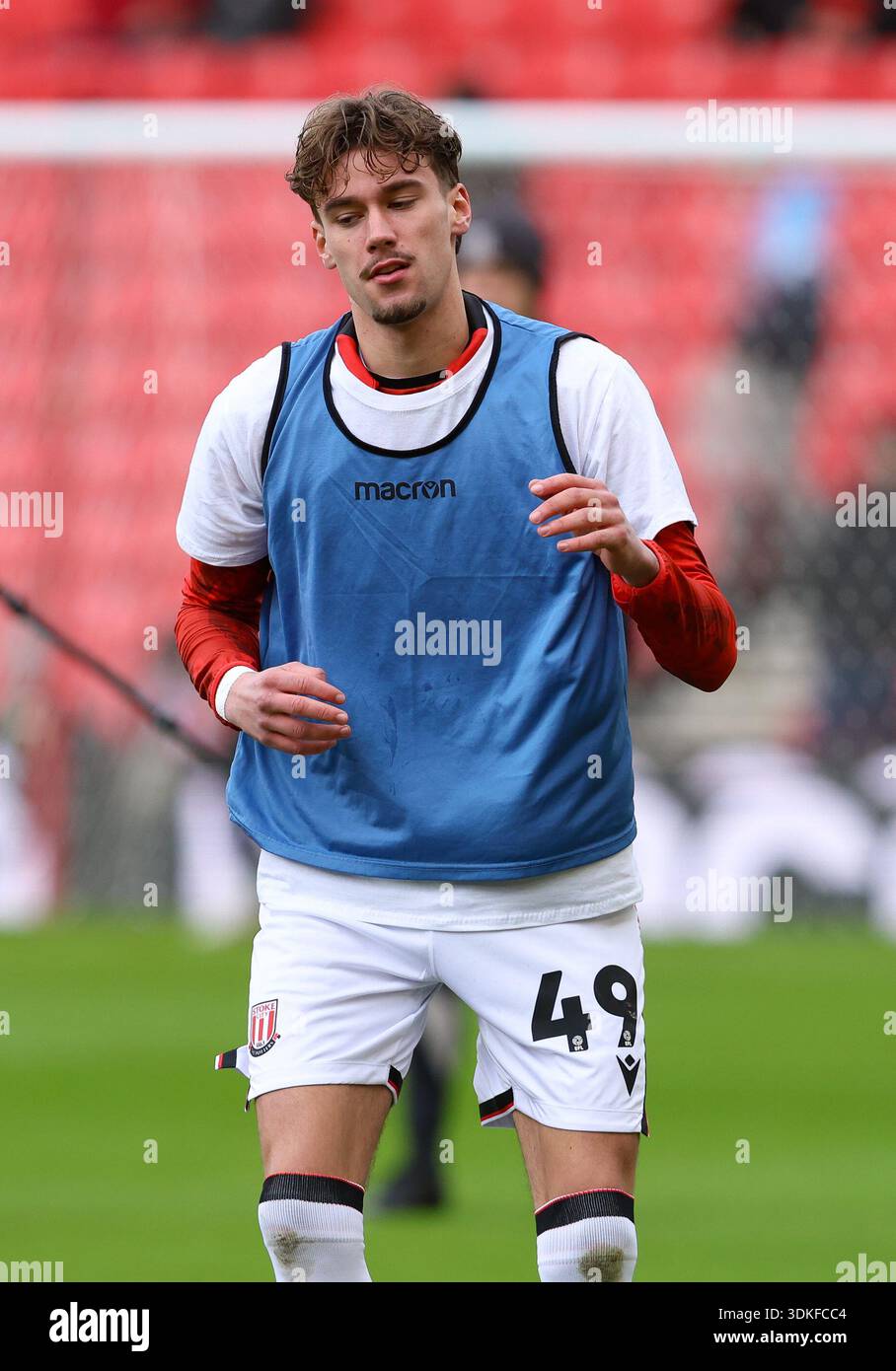 Stoke-on-Trent, UK, 31st January 2026. Milan Smit of Stoke warming up ...