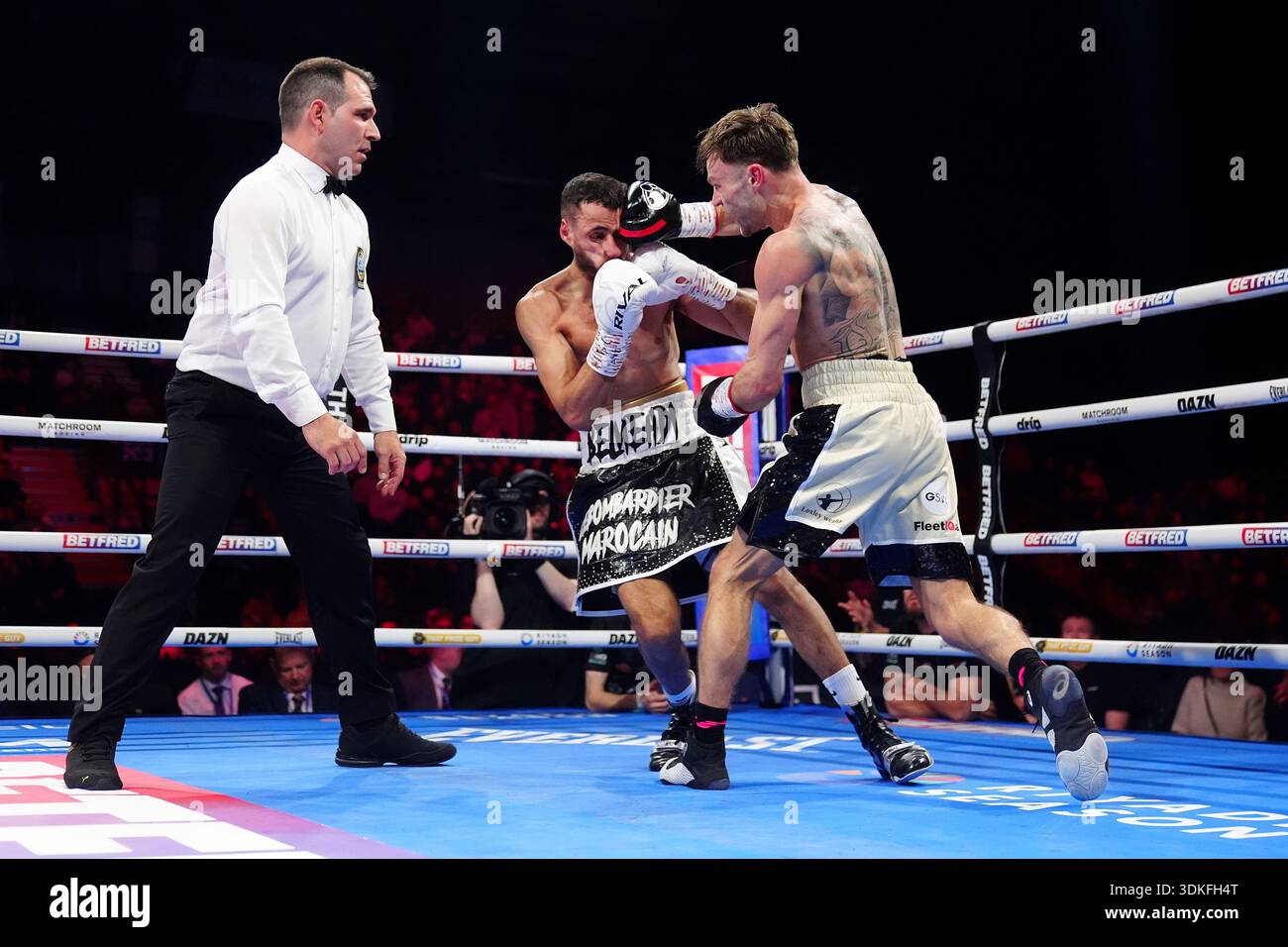 Josh Padley (right) defeats Jaouad Belmehdi by knock out during their ...