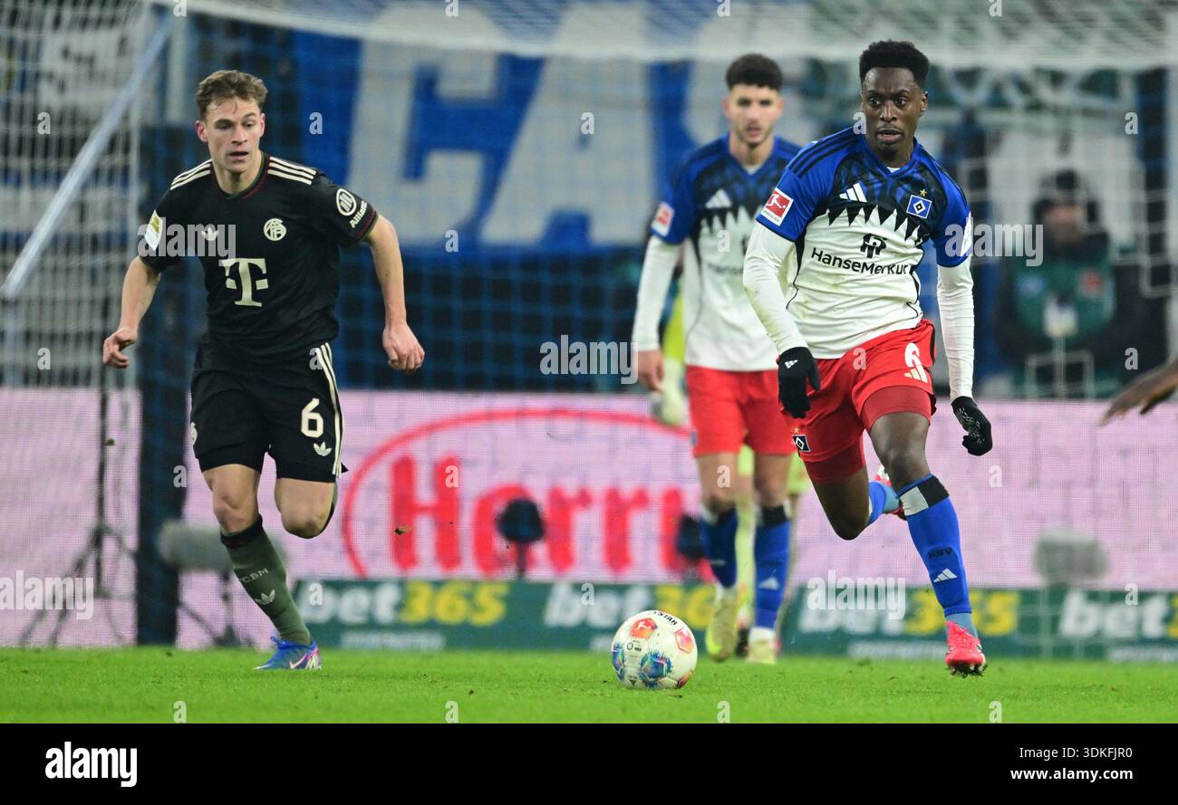 from left Joshua Kimmich, Albert Sambi Lokonga (HSV Hamburg) Hamburg ...