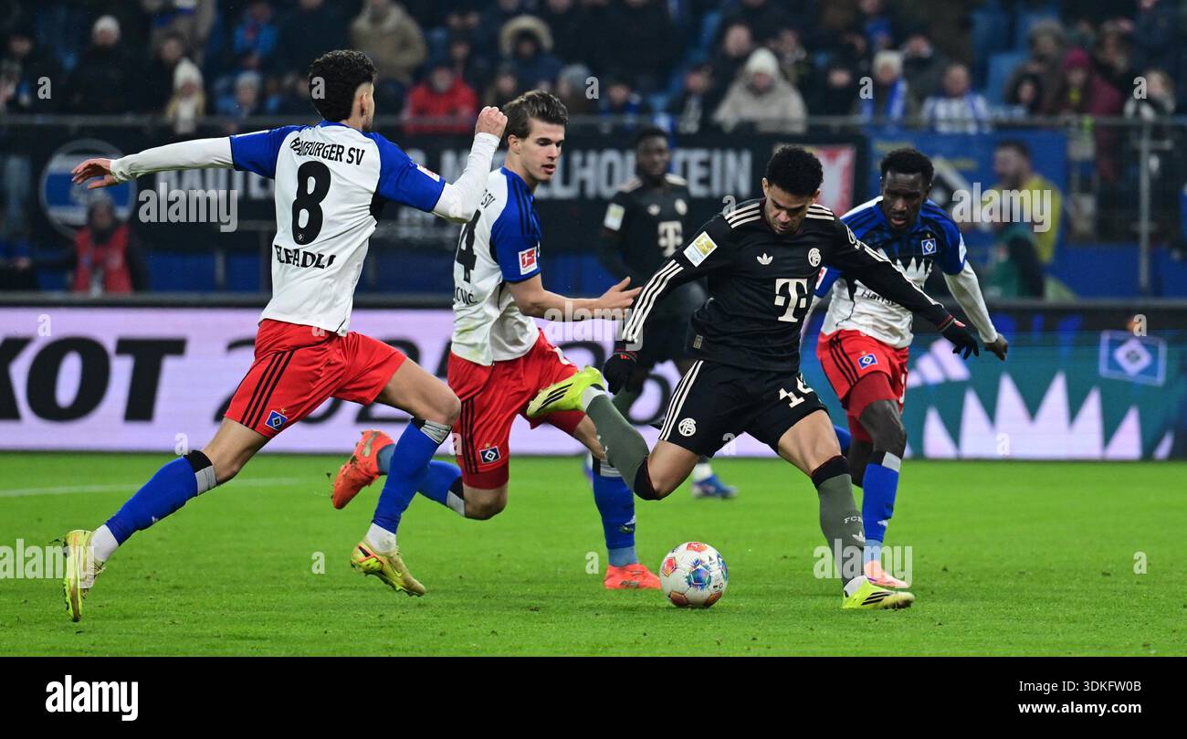 1:2 Goal, v.l. Daniel Elfadli, Luka Vuskovic, Goal scorer Luis Diaz ...