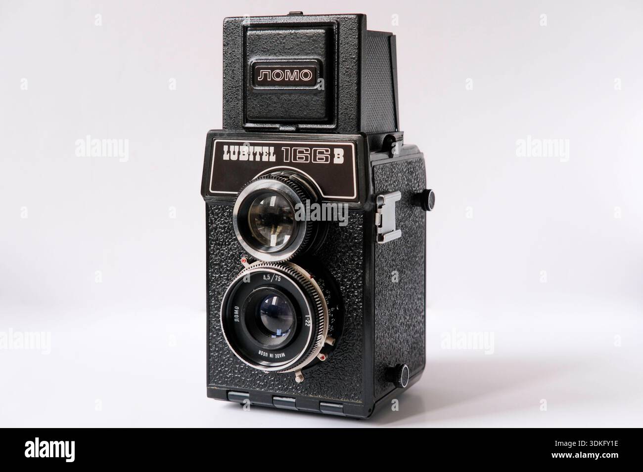 Lubitel 166b twin-lens reflex film camera manufactured in Soviet Russia ...