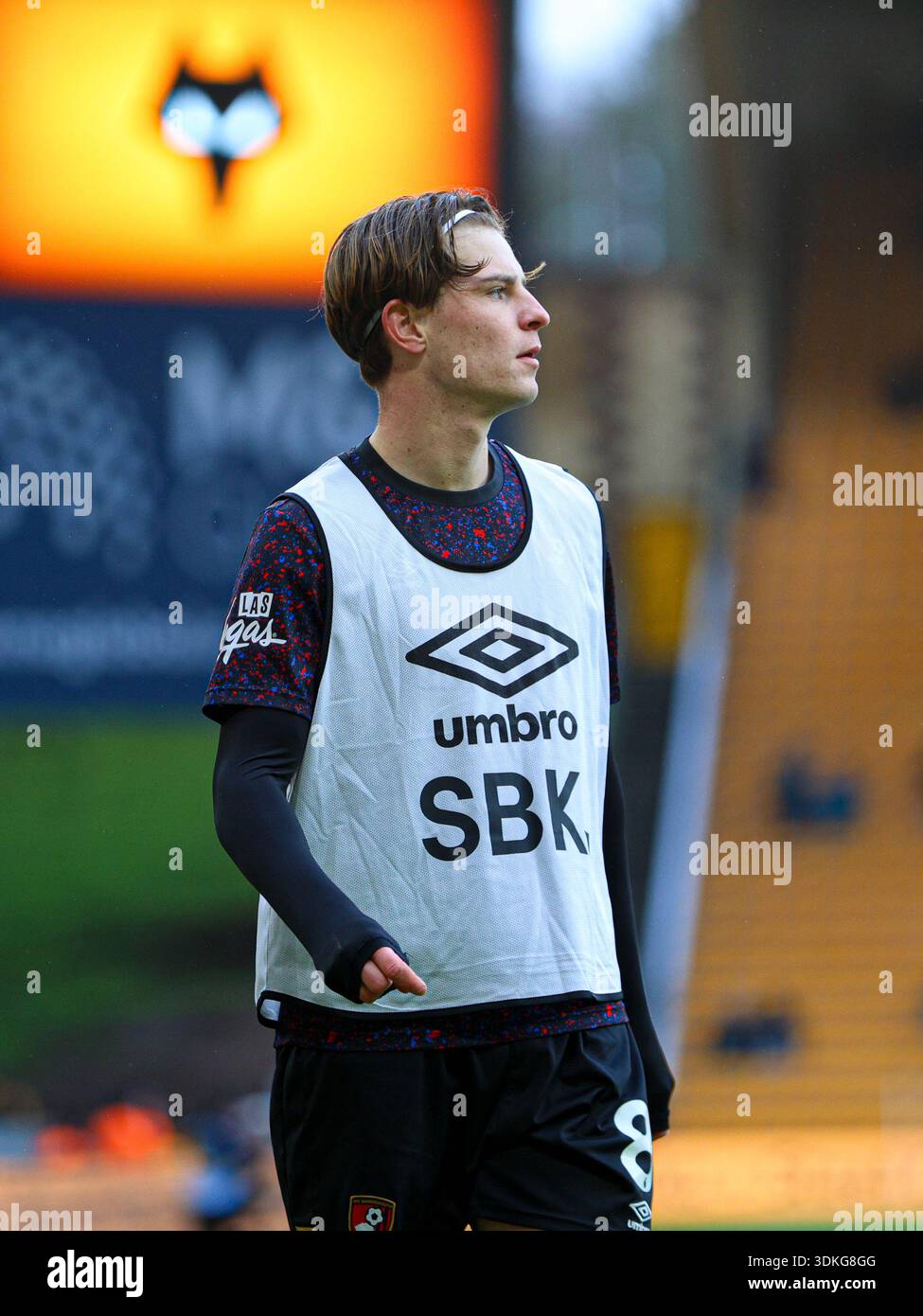 Alex Scott (8 Bournemouth) warms up during the Premier League football ...