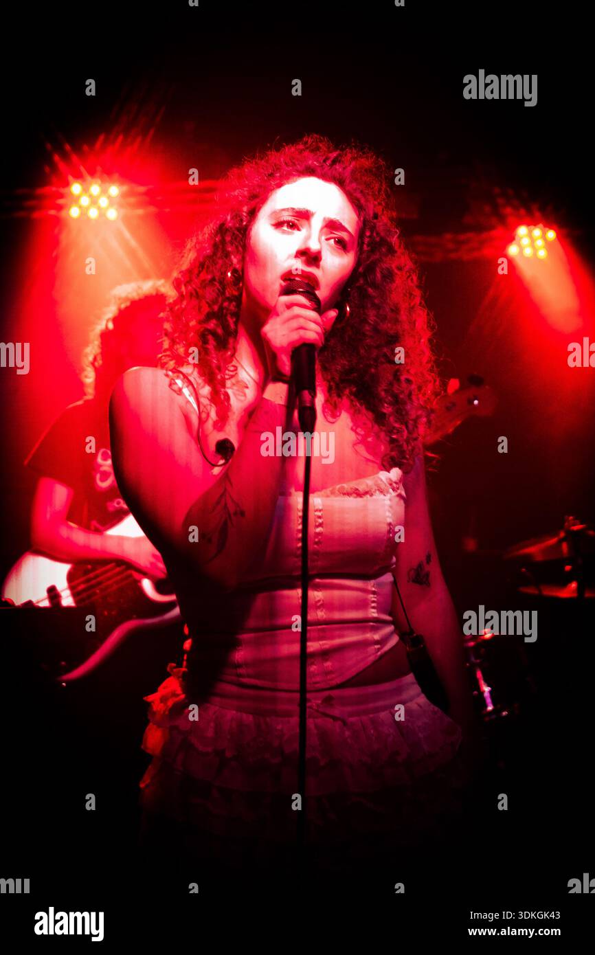 The artist Alizza sings during her debut concert, at the Sala Sirocco ...