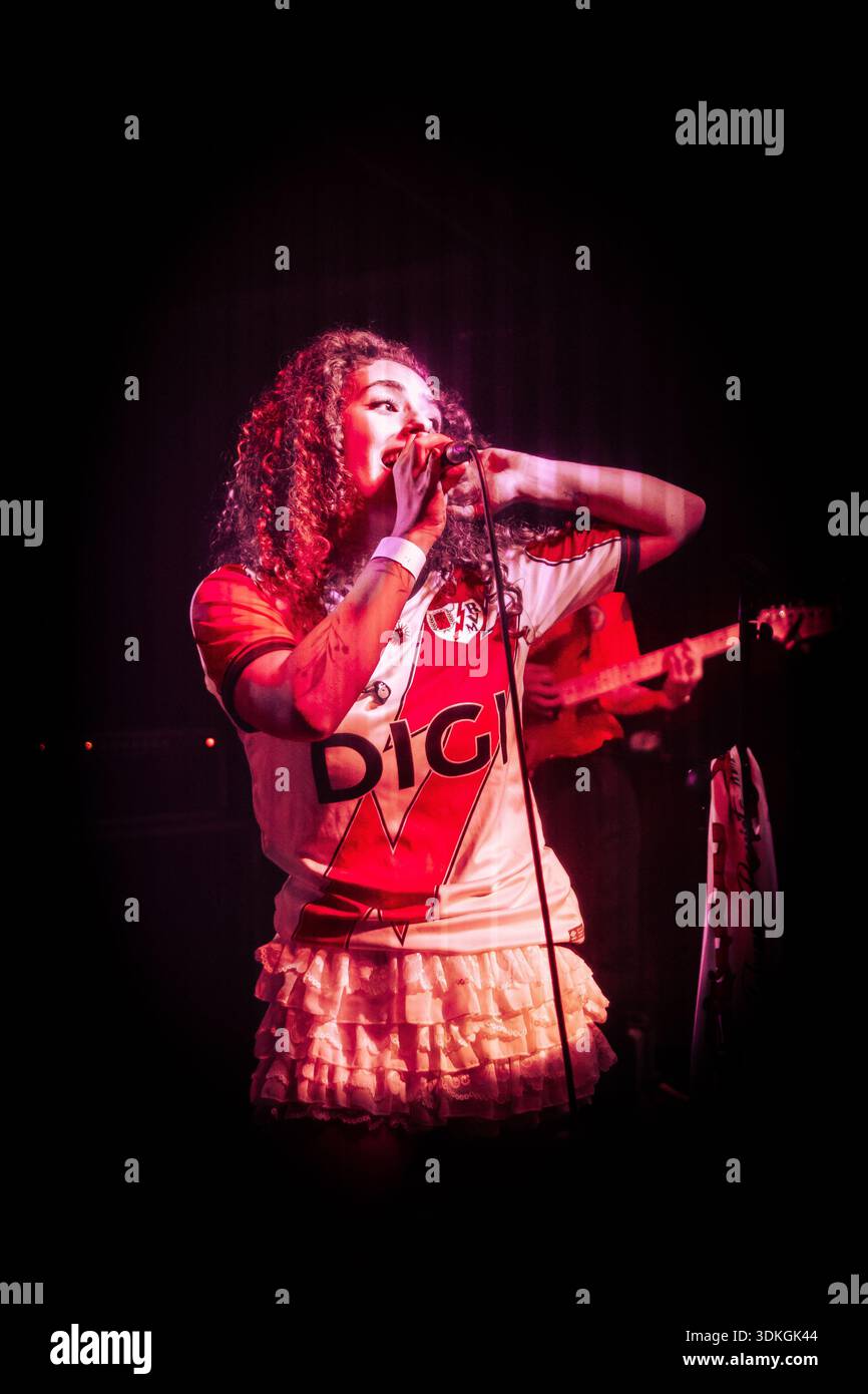 The artist Alizza sings during her debut concert, at the Sala Sirocco ...