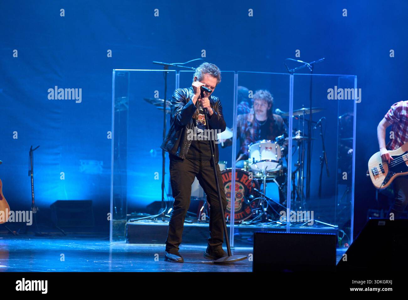 Miguel Rios performs on stage as part of 'El ultimo vals' tour at ...