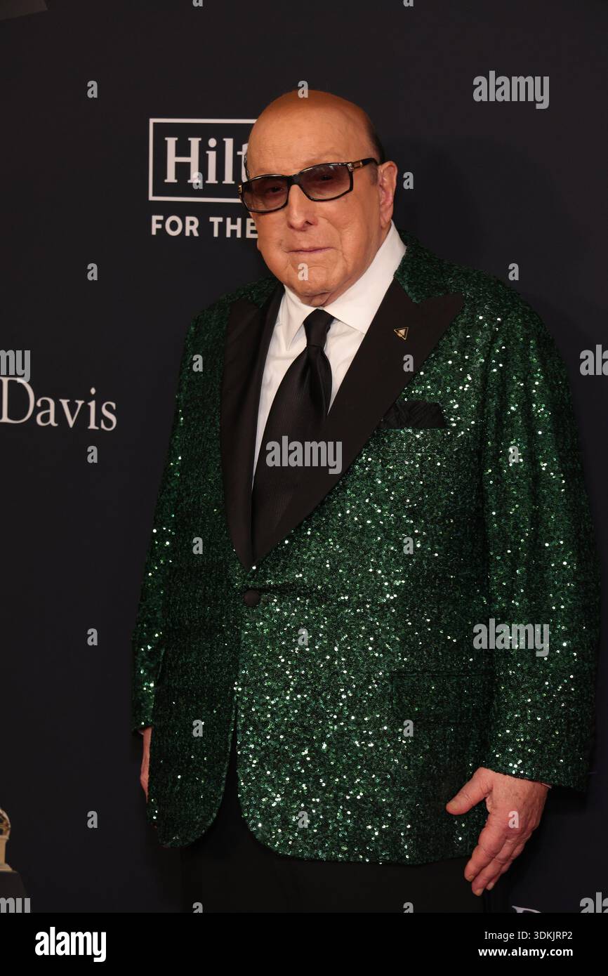 LOS ANGELES, CALIFORNIA - JANUARY 31:Clive Davis at The GRAMMY Salute ...