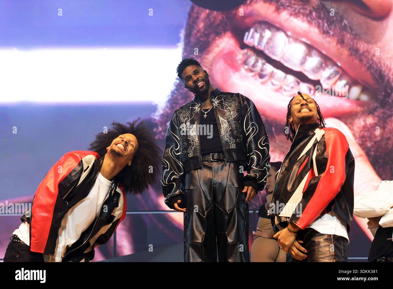 LONDON, ENGLAND - JANUARY 31: Jason Derulo performing at O2 Arena ...