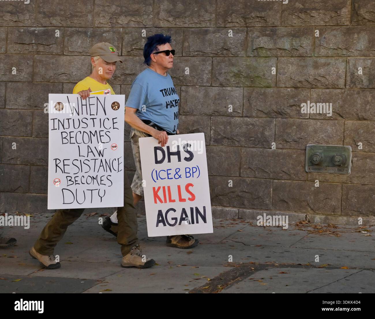 Hundreds gather for the "Ice Out of Everywhere" protest at City Hall in ...