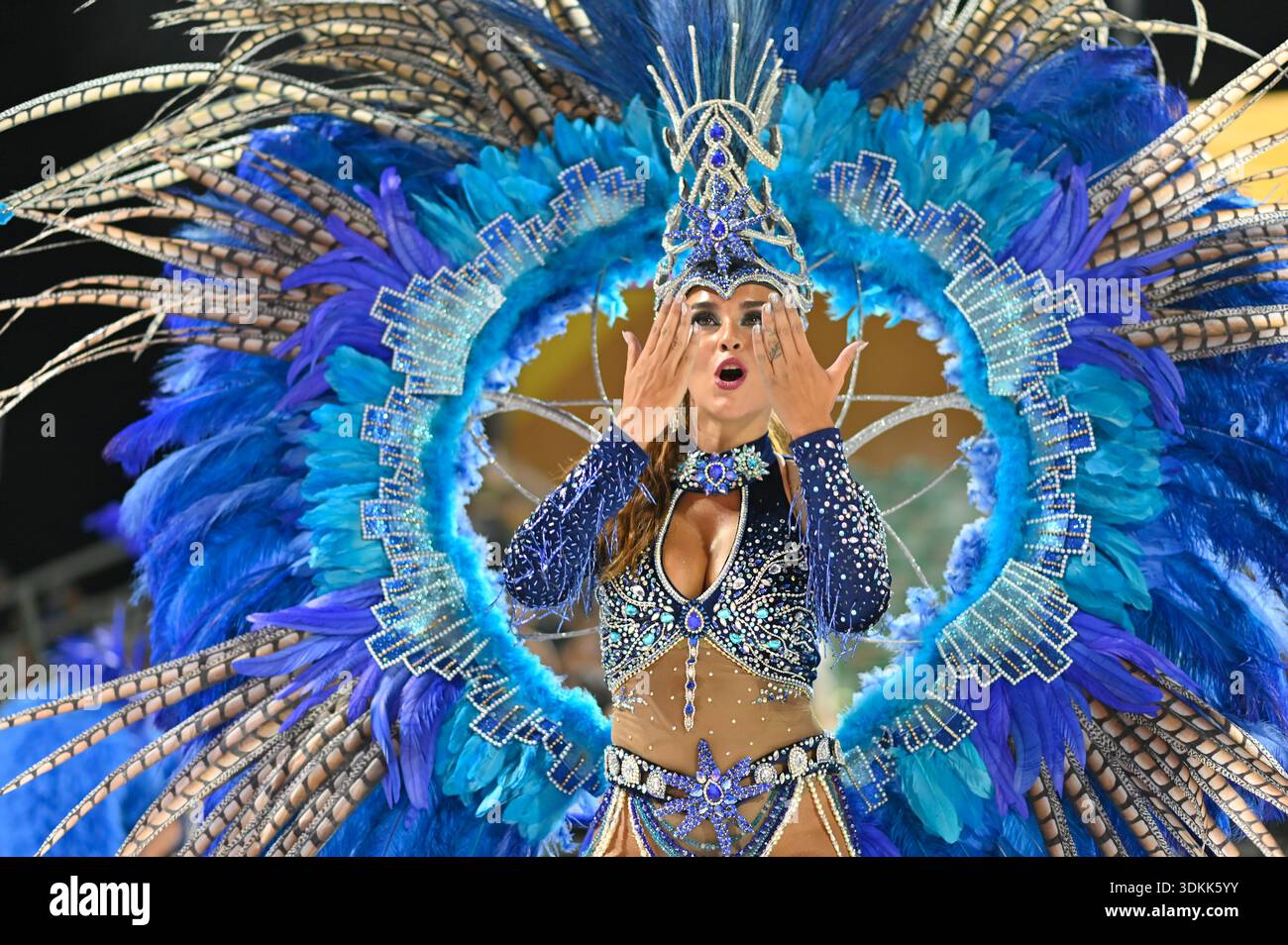 Corrientes, Corrientes, Argentina. 01 February 2026. Sapucay performer ...