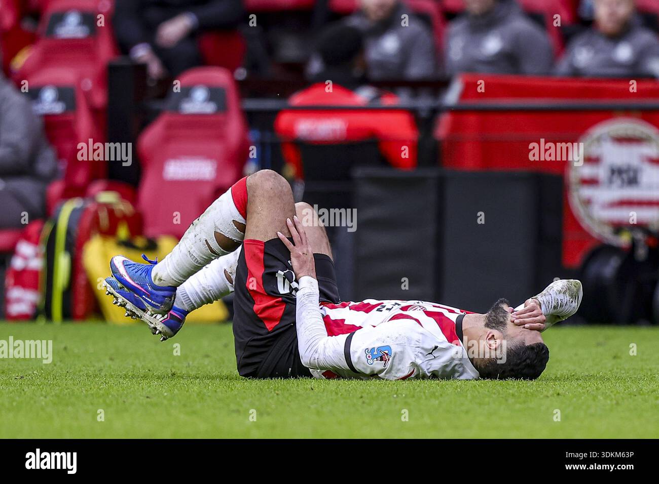 EINDHOVEN , 01-02-2025 , Philips stadium , season 2025 / 2026 , Dutch ...