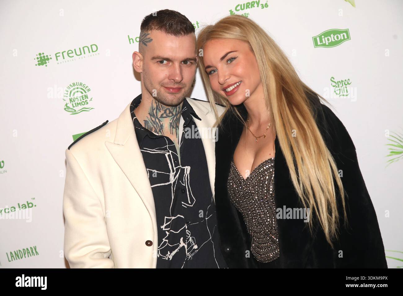 Berlin, 23..01.2026 Eric Stehfest und Franziska Temme at Julian F. M ...