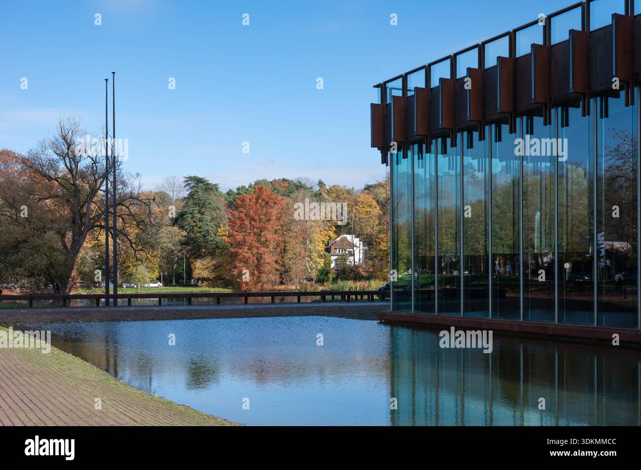 The photograph shows the former Royal Belge headquarters, an iconic ...
