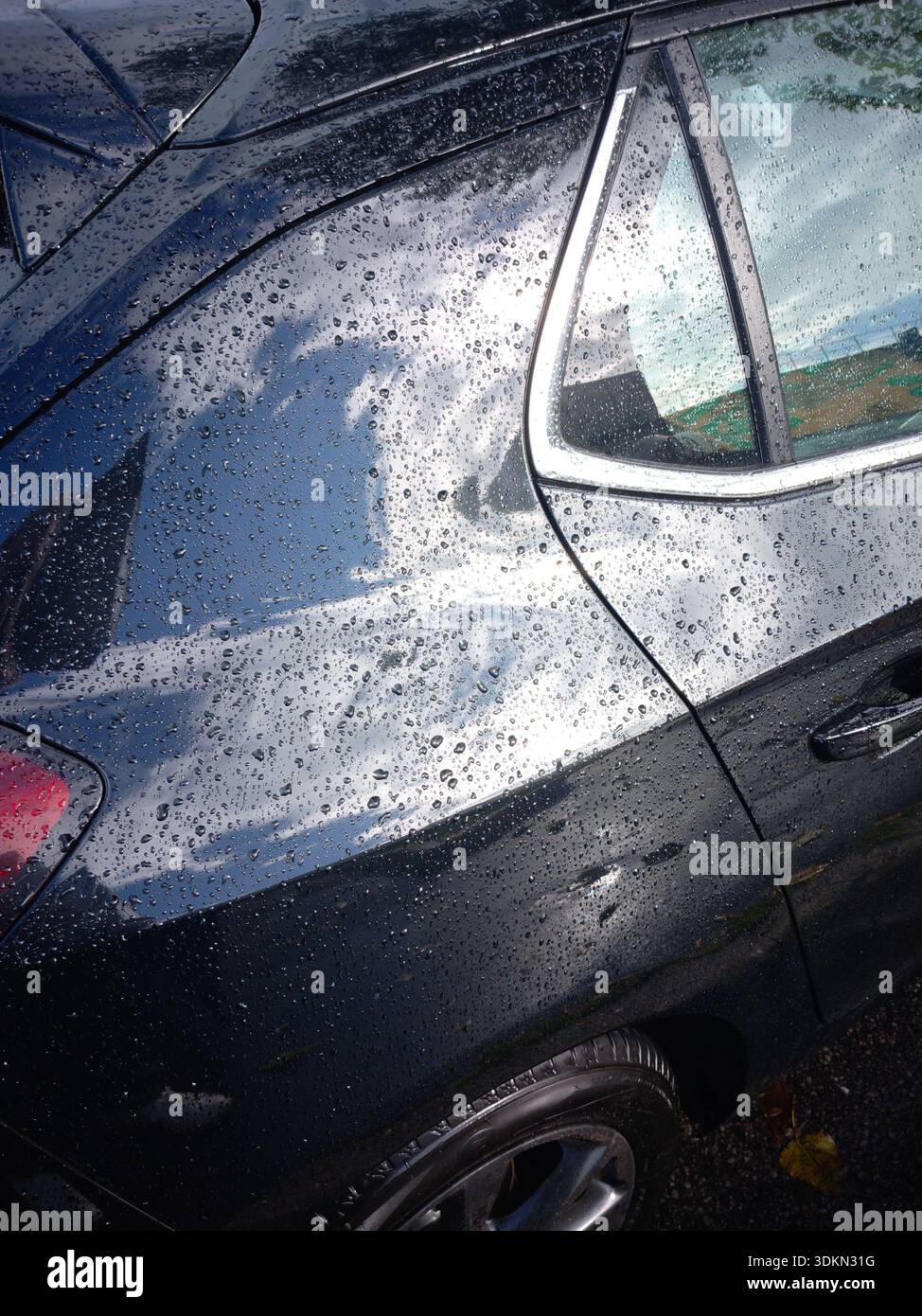 Raindrops on bodywork car hi-res stock photography and images - Alamy
