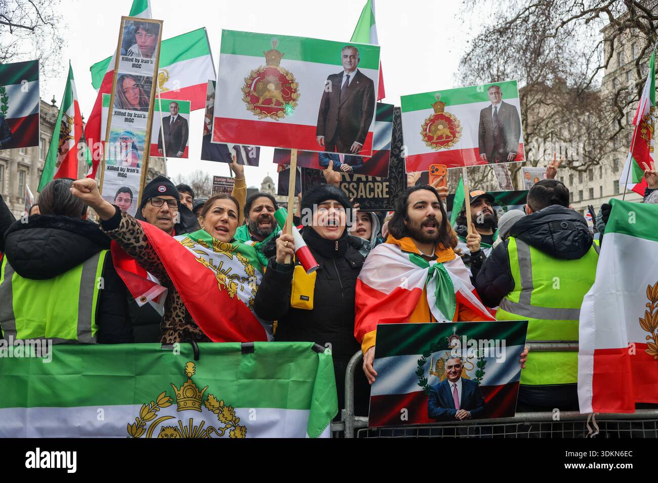 London. UK. 01 Feb 2026. Thousands of Iranian protesters rally outside ...