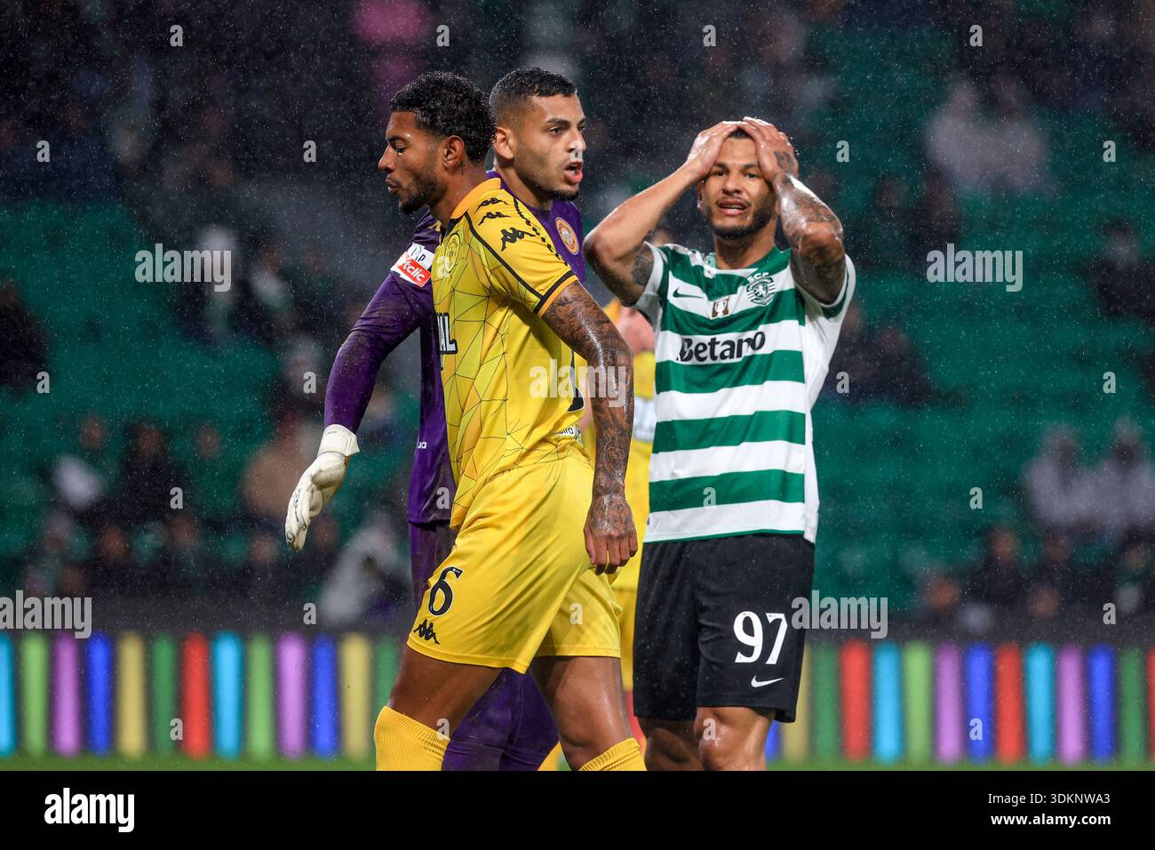 Luiz Suarez reacts during the Liga Portugal Betclic match between ...