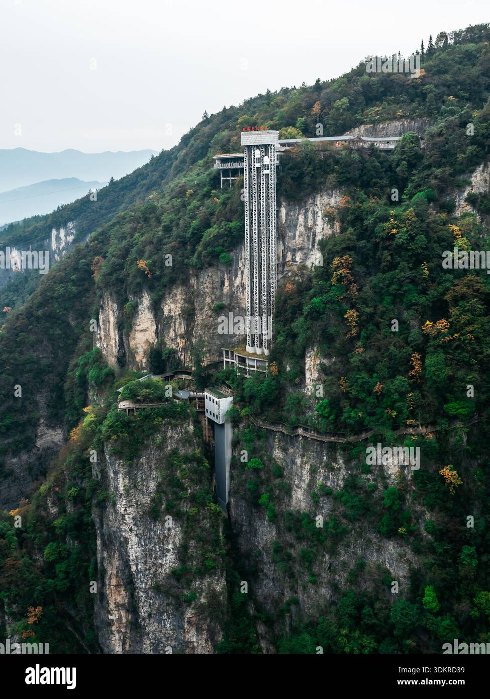 Vertical photo scene of Bailong Elevator in Zhangjiajie, China, the ...
