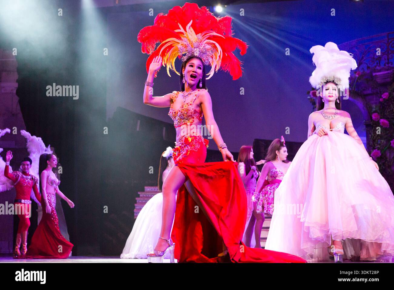 Performers in theatrical costumes hi-res stock photography and images ...