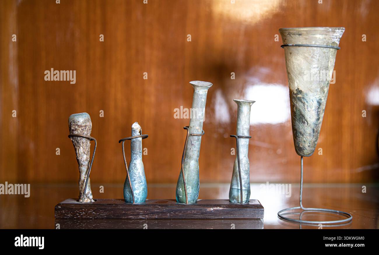 The Bardo National Museum romanized: el-Metḥef el-Waṭanī bi-Bārdū ...