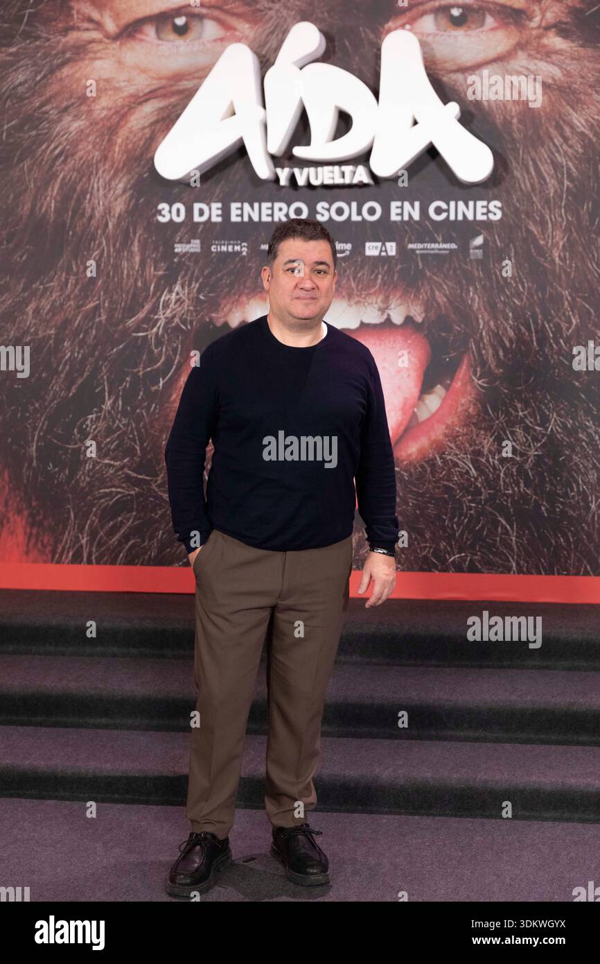 Secun de la Rosa attends 'Aida y Vuelta' Photocall at Espacio Movistar ...