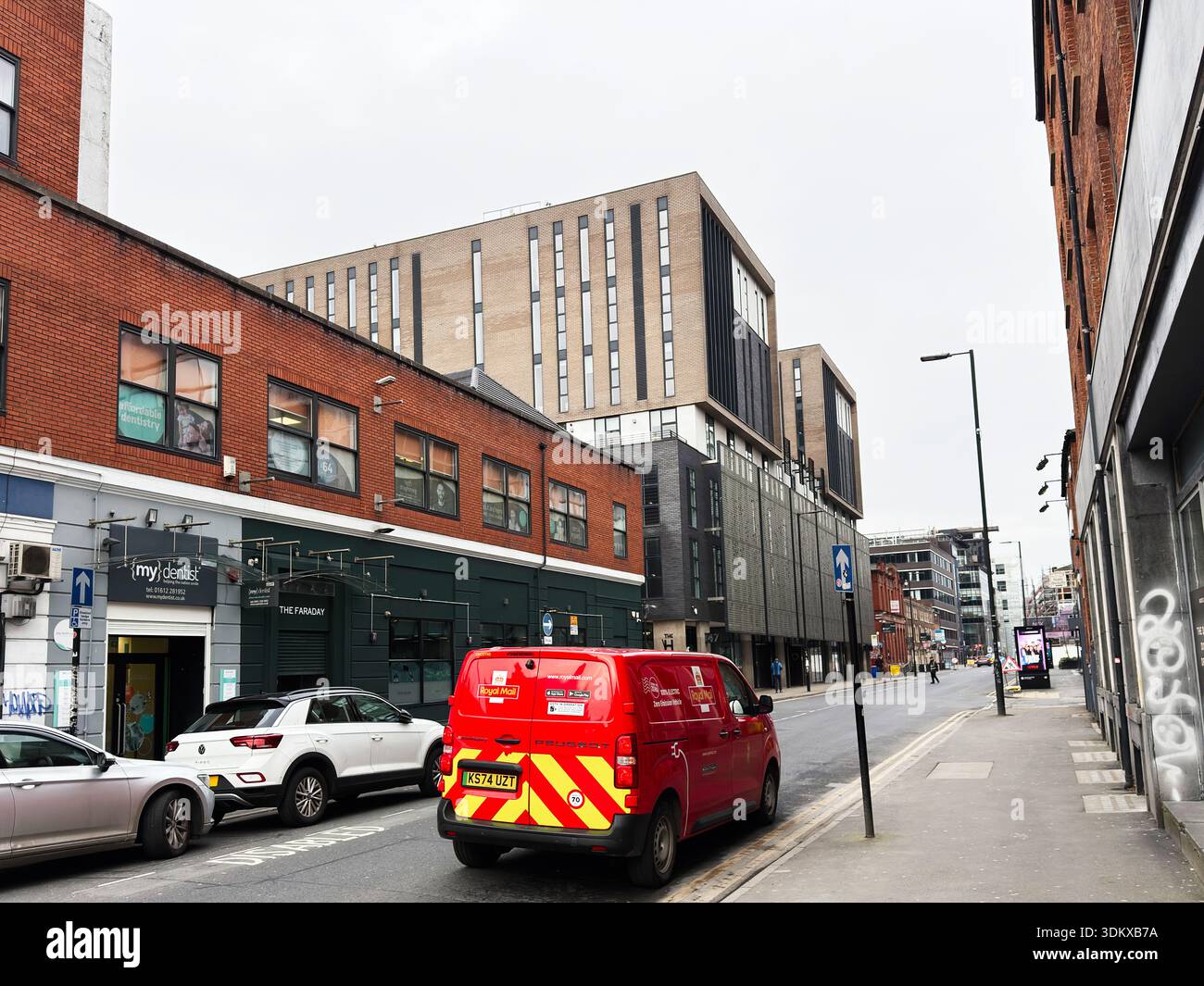 Manchester, UK - January 26, 2026: Busy street scene in Manchester with ...