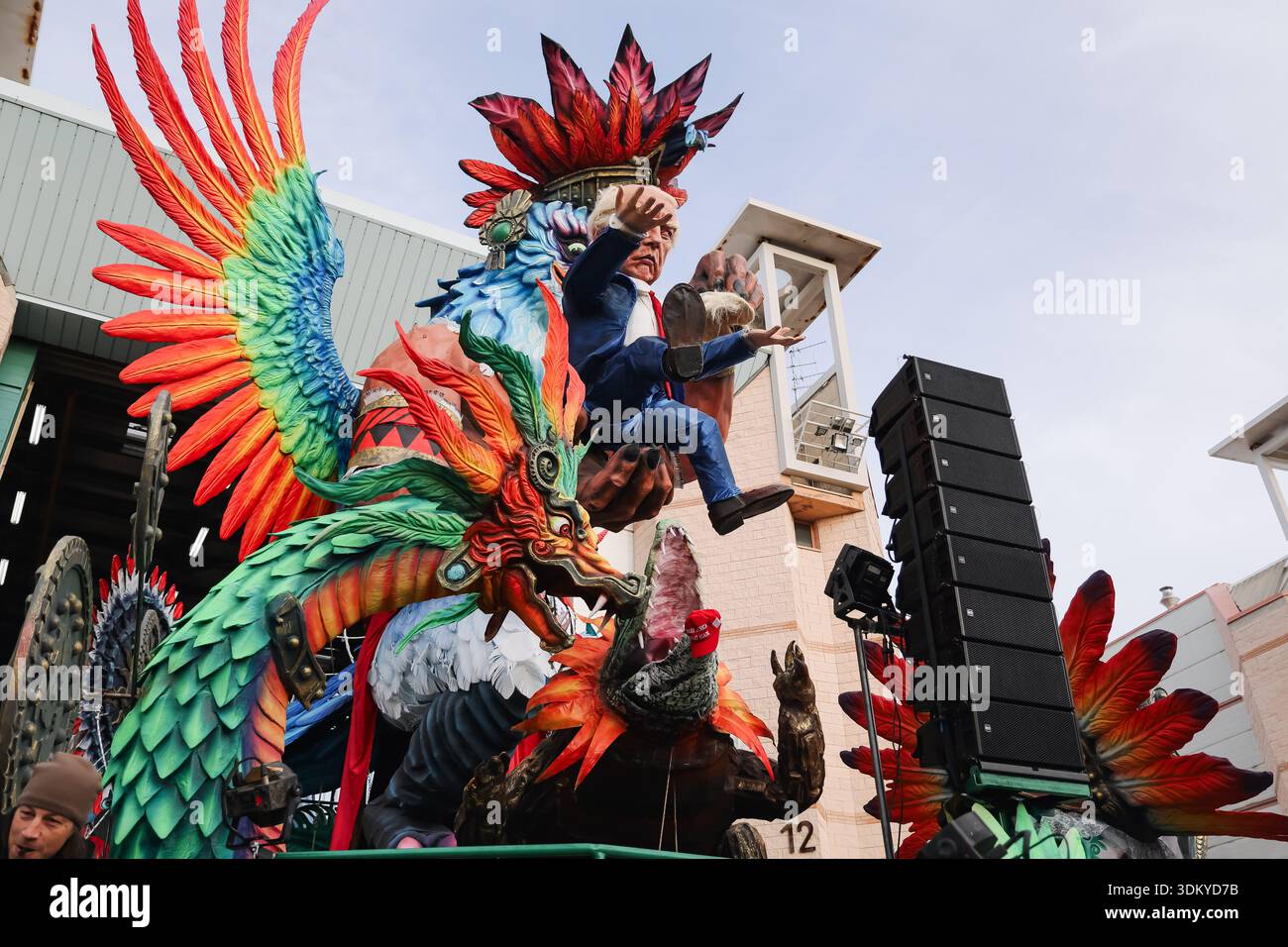 Viareggio, Preparation of the floats for the First Opening Parade of ...
