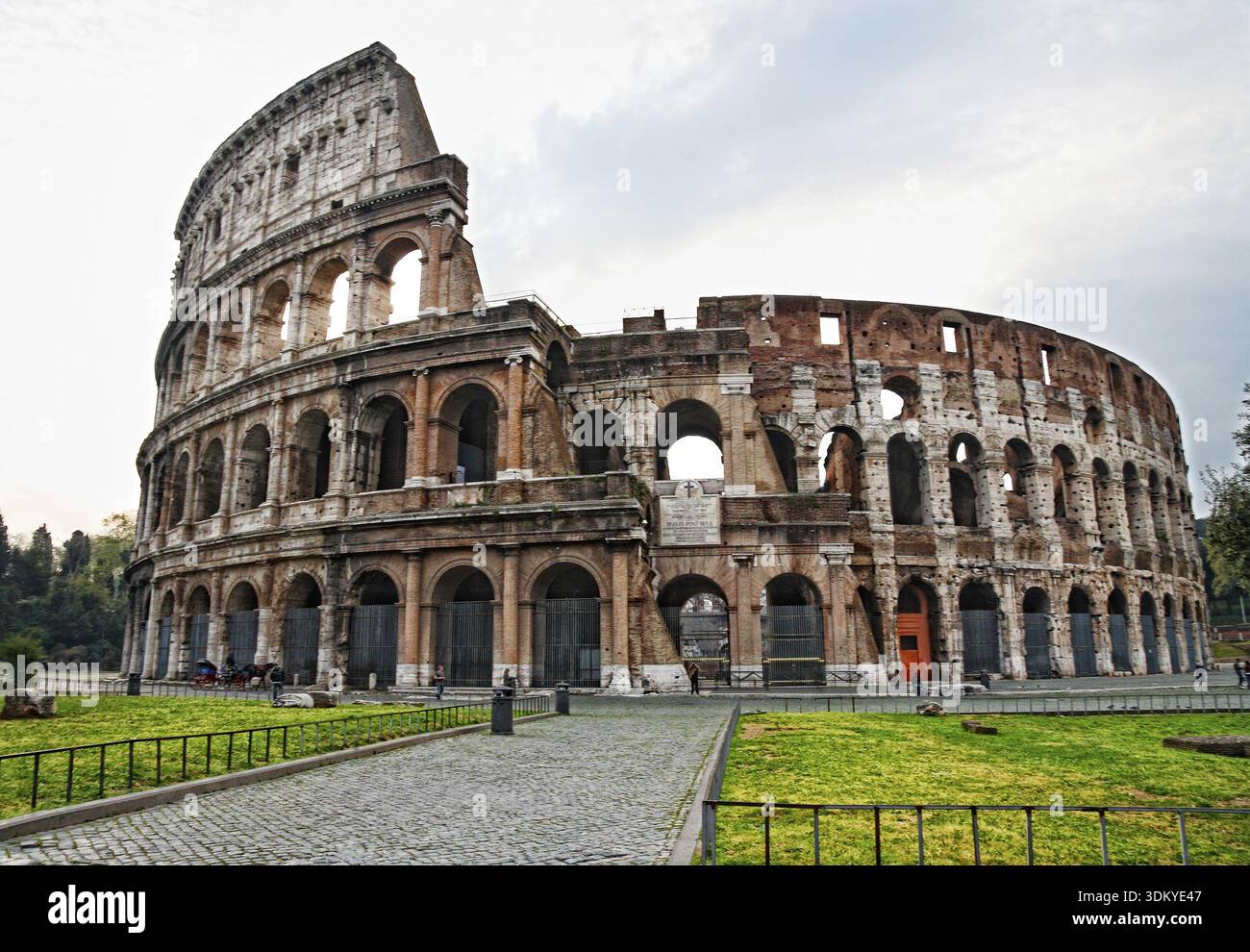 Amphitheater, amphitheatre, ancient, antiquity, arc, arch, architecture ...