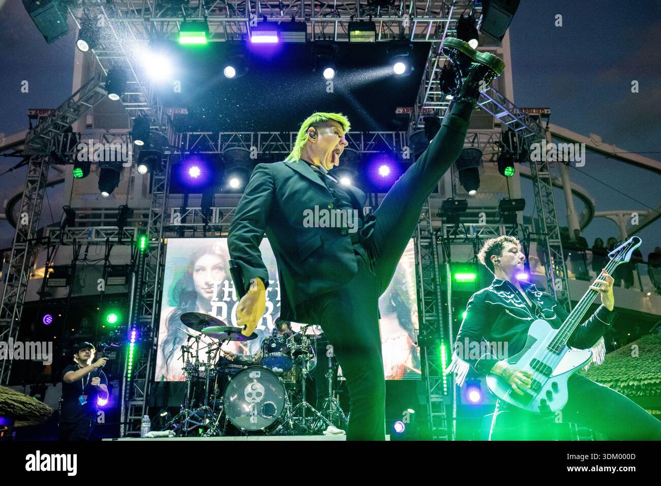 Lee Jennings of The Funeral Portrait performs during the ShipRocked ...