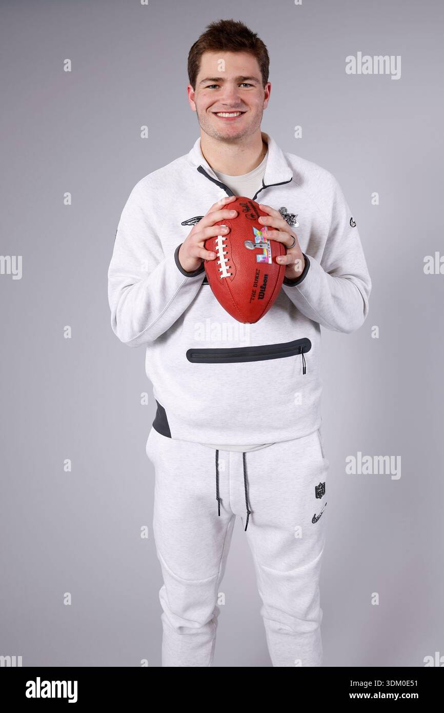 New England Patriots Drake Maye (10) poses for a portrait on Opening ...
