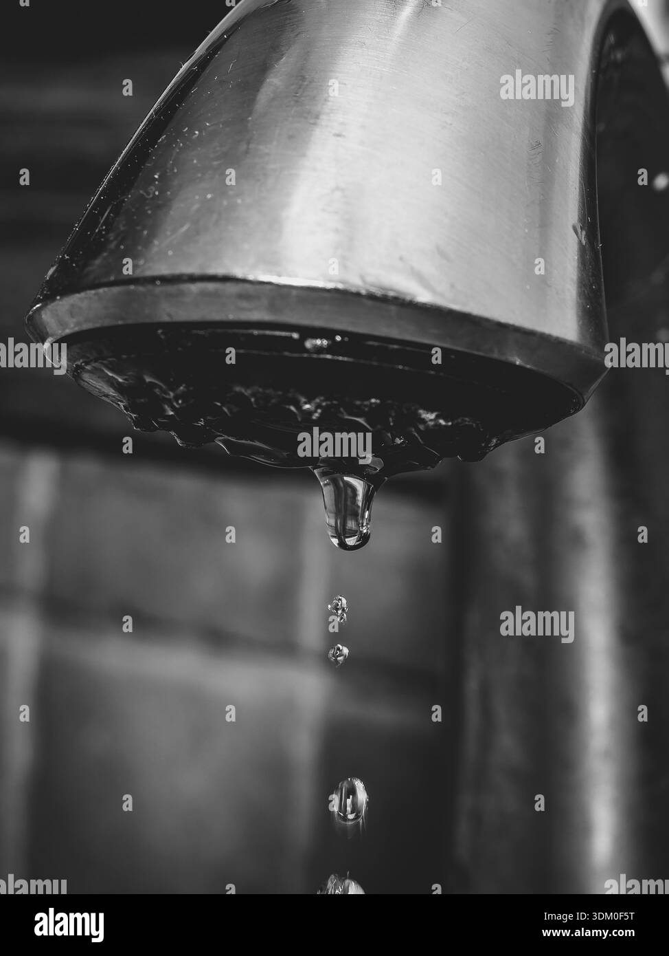 Leaks Black and White Stock Photos & Images - Alamy