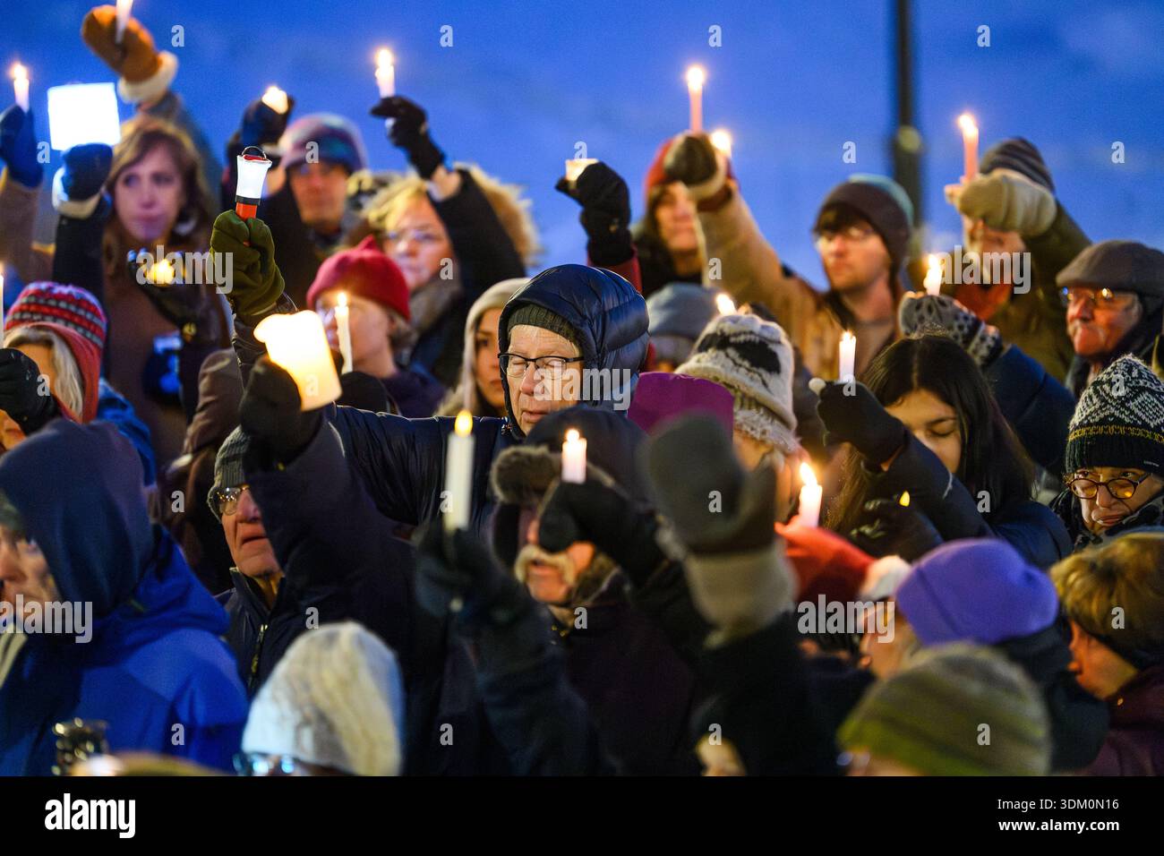 Killing of alex pretti hi-res stock photography and images - Alamy