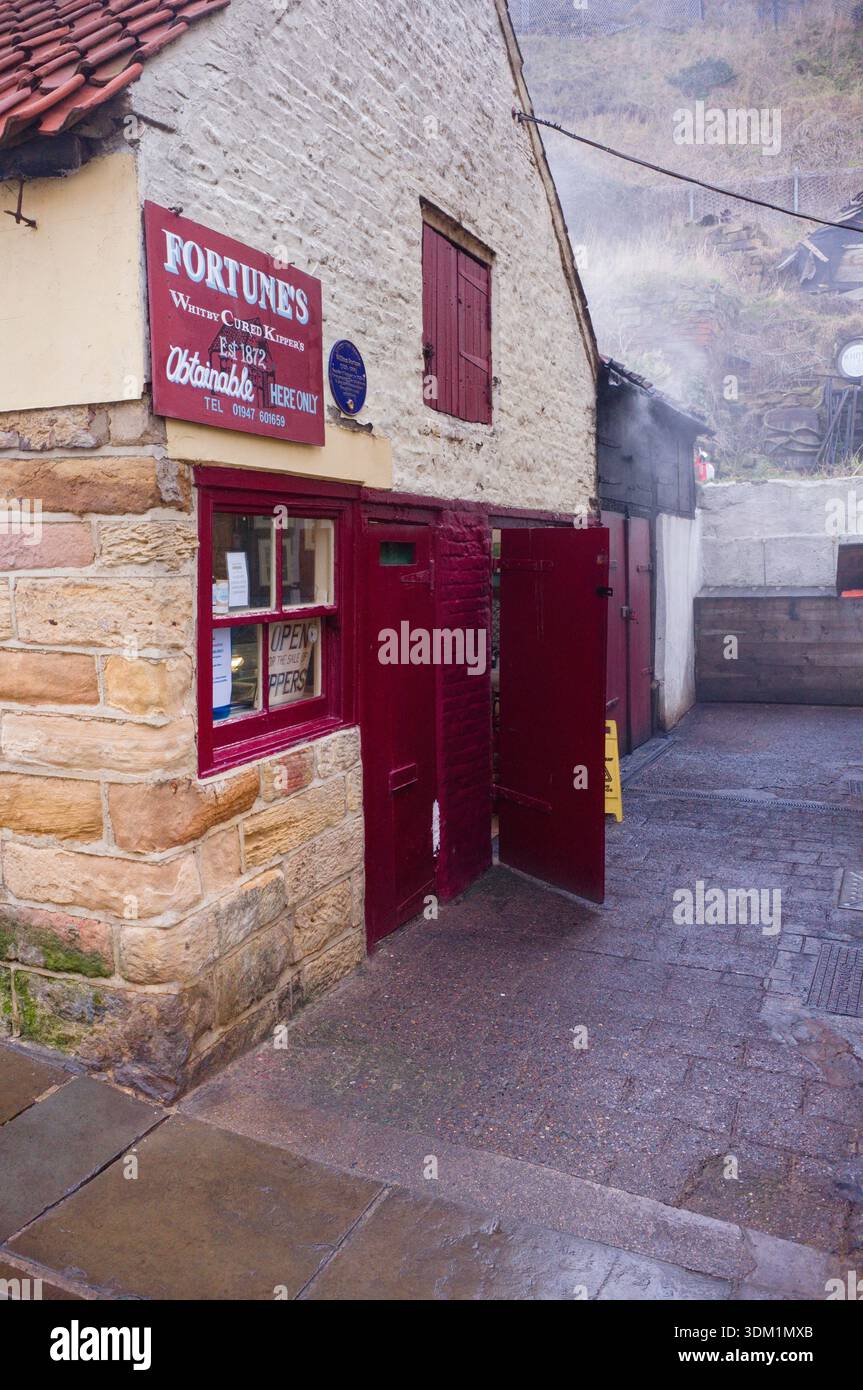 Making kippers hi-res stock photography and images - Alamy