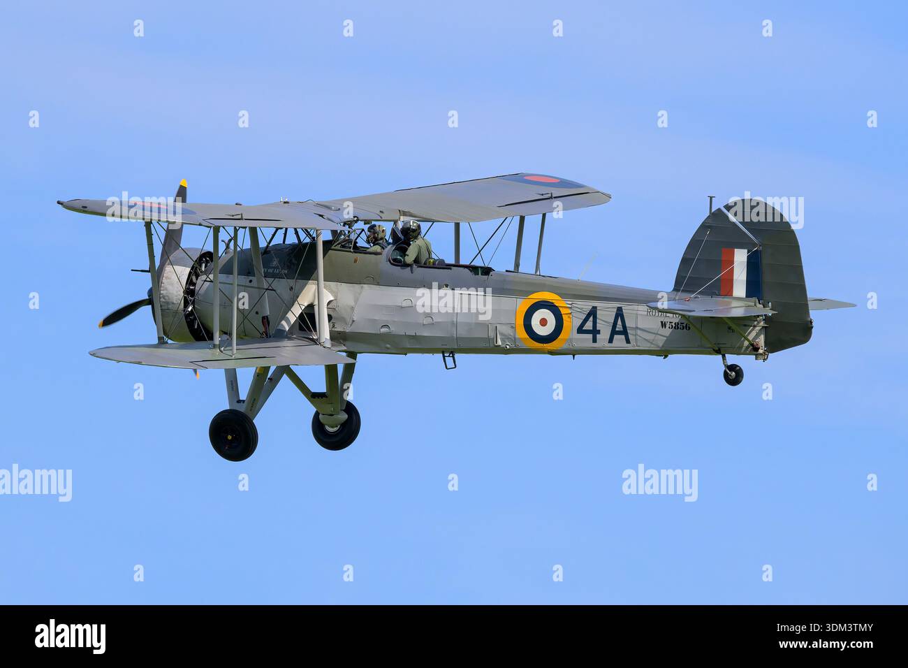 The classic WW2 British naval torpedo bomber, the Fairey Swordfish ...