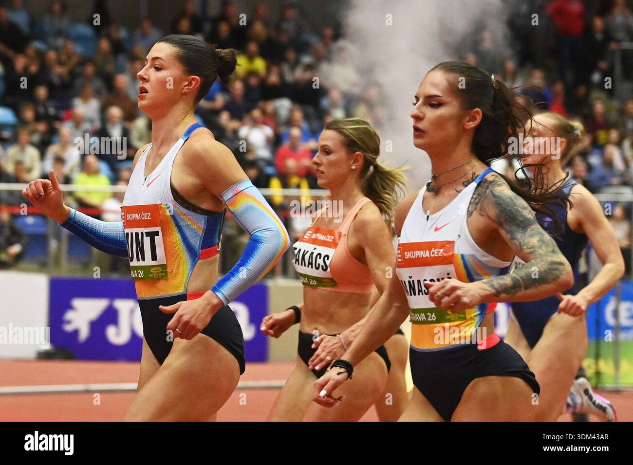 From left Amy Hunt of Great Britain, Boglarka Takacs of Hungary ...