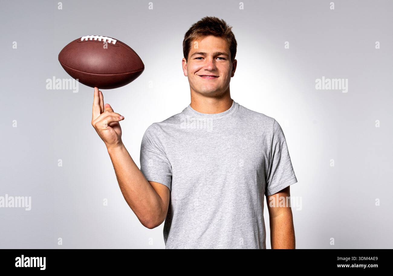 Drake maye hi-res stock photography and images - Alamy