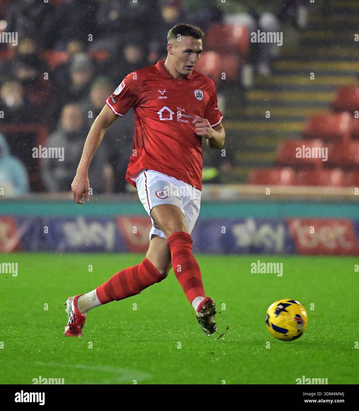Barnsley's Jack Shepherd passes the ball in the match between Barnsley ...